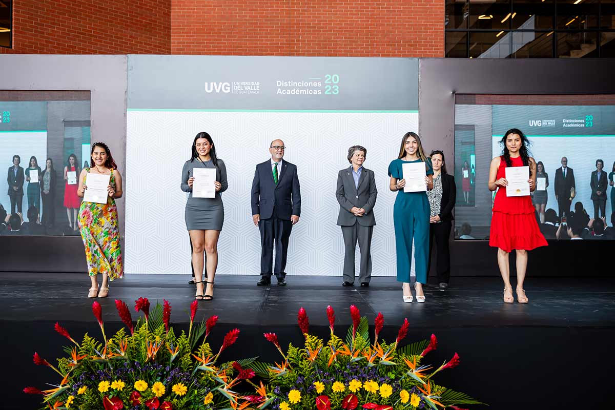 Distinciones 2023: Reconocimiento a la excelencia académica en UVG | Actualidad UVG